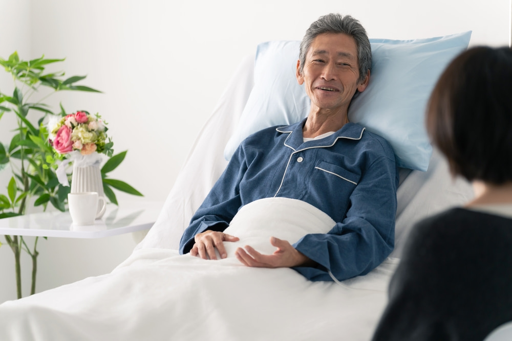 5 Essential Equipment for Bedridden Patient Care:Complete Buying Guide